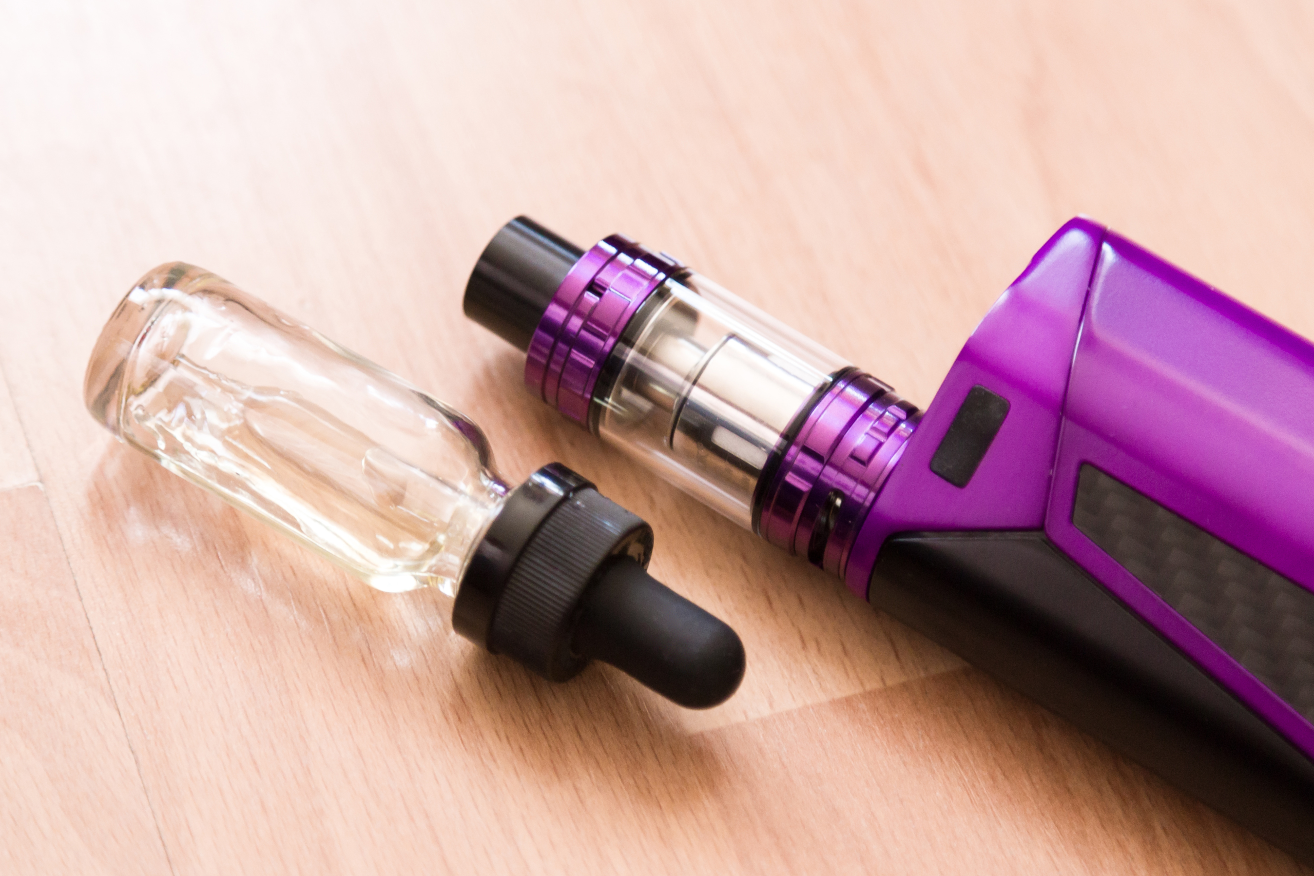 Chainsmoker Mechanical Box Mod Power And Performance - Know Your Vape